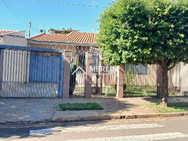 Casa para alugar com 1 Suíte + 3 Quartos em Jardim Maravilha, Maringá PR