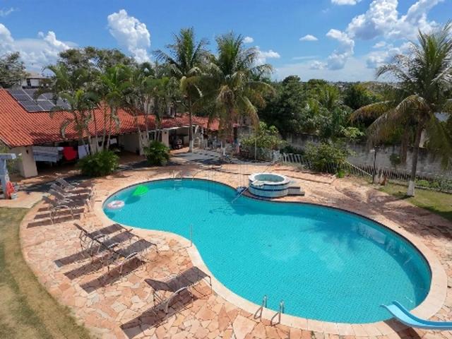 Casa para alugar com 1 Suíte + 3 Quartos em Recanto Kakogawa, Maringá PR