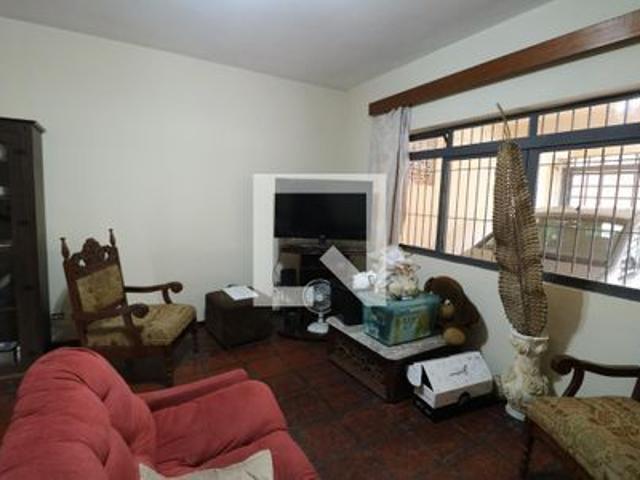 Casa para alugar com 200m², 3 quartos e 1 vaga