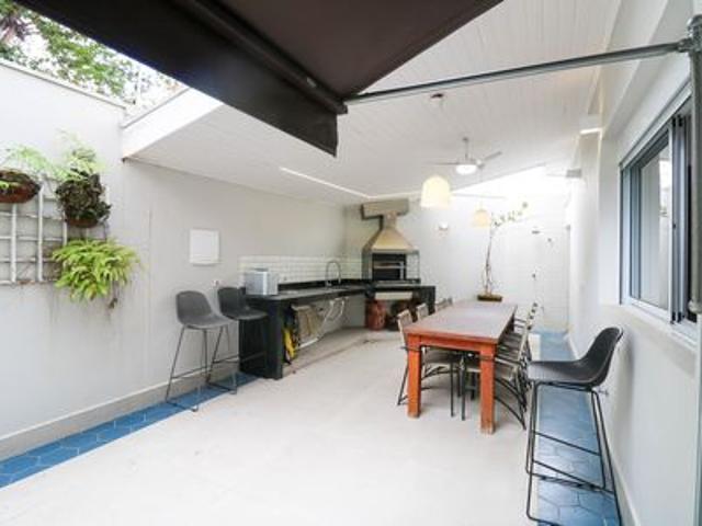 Casa para alugar com 200m², 3 quartos e 2 vagas