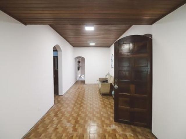 Casa para alugar com 200m², 3 quartos e 2 vagas