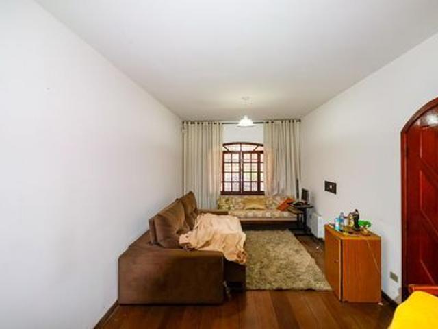 Casa para alugar com 200m², 3 quartos e 2 vagas