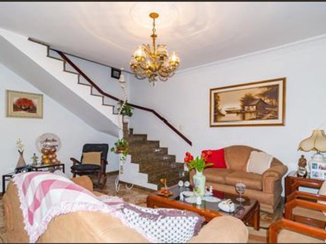 Casa para alugar com 200m², 3 quartos e 2 vagas