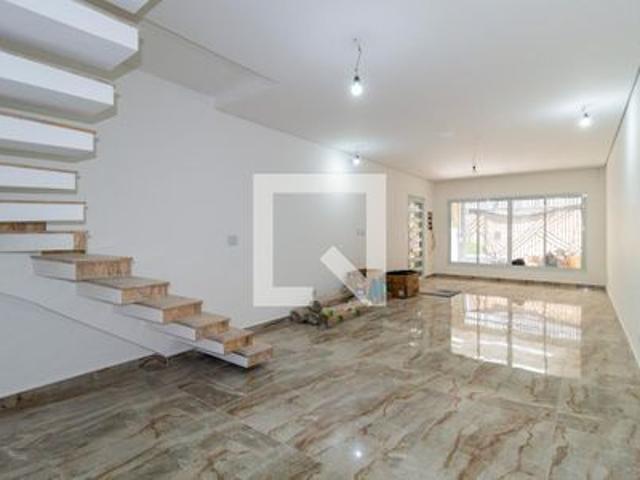 Casa para alugar com 200m², 3 quartos e 2 vagas