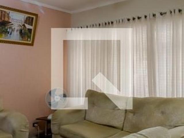 Casa para alugar com 200m², 3 quartos e 4 vagas