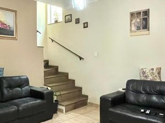Casa para alugar com 200m², 4 quartos e 2 vagas