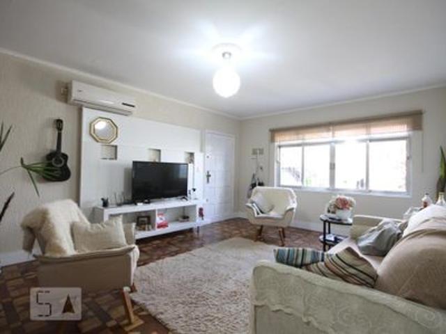 Casa para alugar com 201m², 3 quartos e 2 vagas