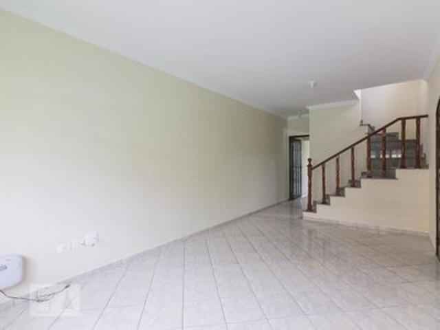 Casa para alugar com 205m², 3 quartos e 7 vagas
