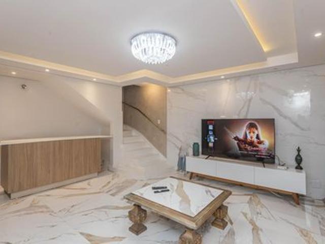 Casa para alugar com 205m², 4 quartos e 2 vagas