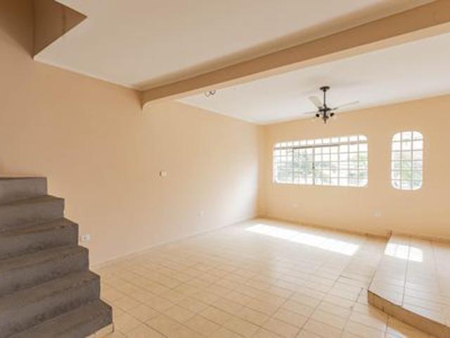 Casa para alugar com 210m², 3 quartos e sem vaga