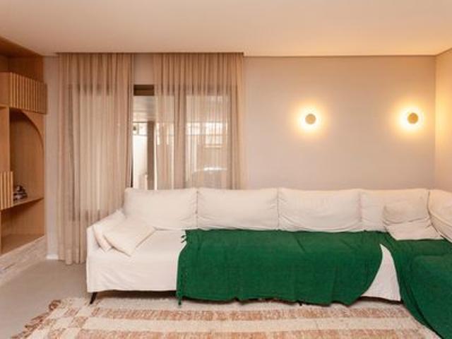 Casa para alugar com 210m², 3 quartos e 3 vagas