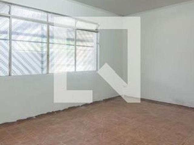 Apartamento para alugar com 0m², 0 quarto e sem vaga