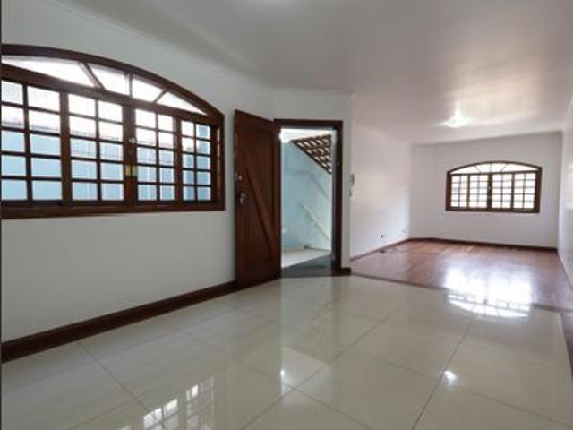 Casa para alugar com 211m², 3 quartos e 4 vagas