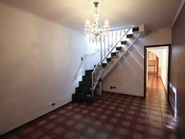 Casa para alugar com 220m², 3 quartos e 1 vaga