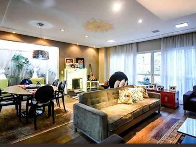 Casa para alugar com 224m², 3 quartos e 4 vagas