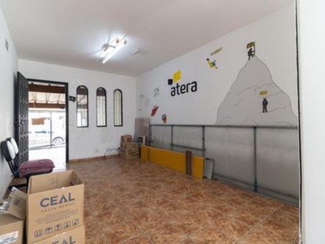 Casa para alugar com 226m², 4 quartos e 3 vagas