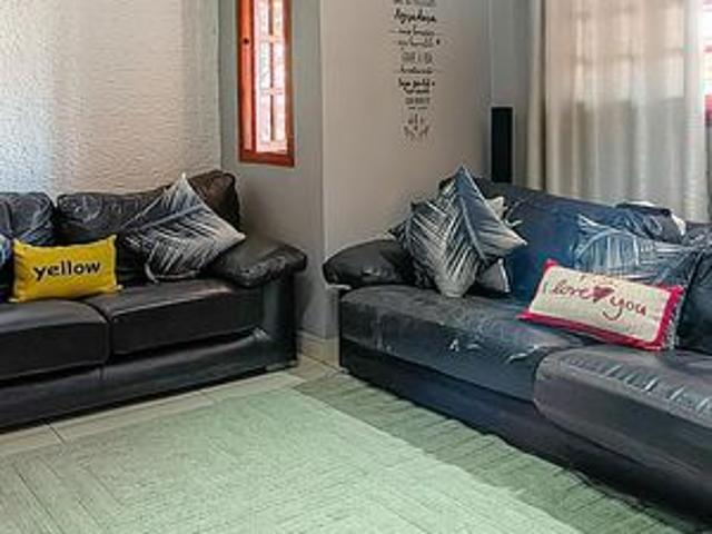 Casa para alugar com 230m², 3 quartos e 2 vagas