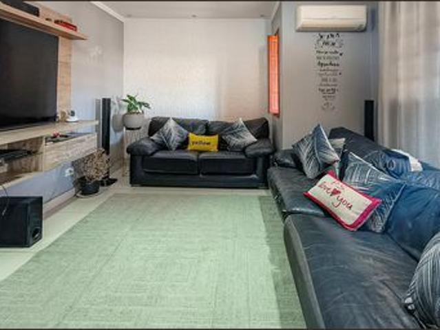 Casa para alugar com 230m², 3 quartos e 2 vagas