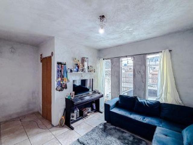 Casa para alugar com 240m², 4 quartos e 4 vagas