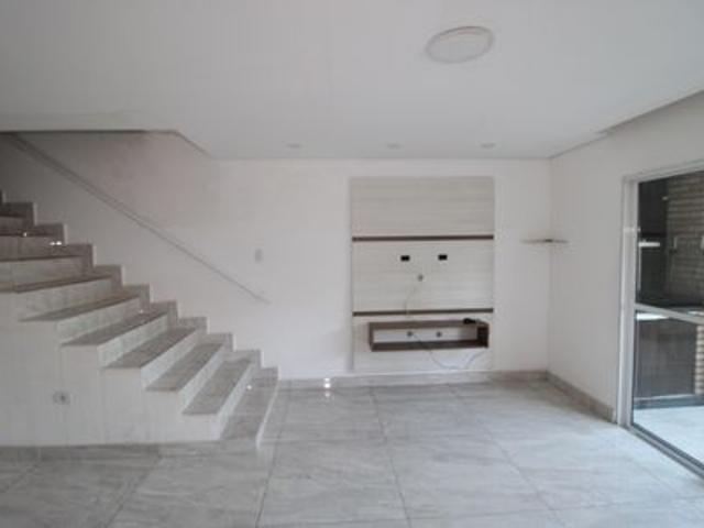 Casa para alugar com 245m², 4 quartos e 1 vaga