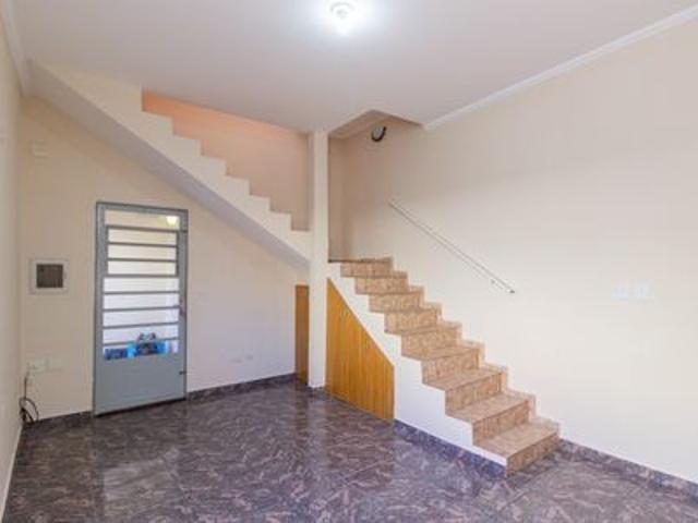 Casa para alugar com 250m², 2 quartos e sem vaga