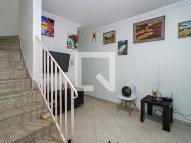 Casa para alugar com 250m², 2 quartos e 2 vagas