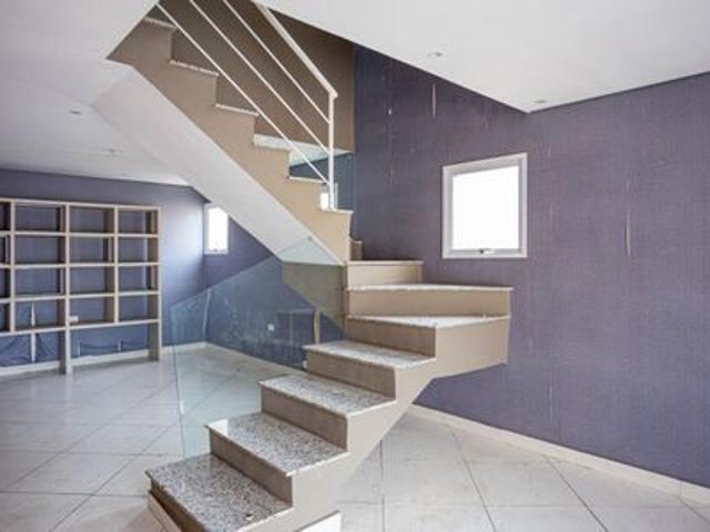 Casa para alugar com 250m², 3 quartos e 3 vagas