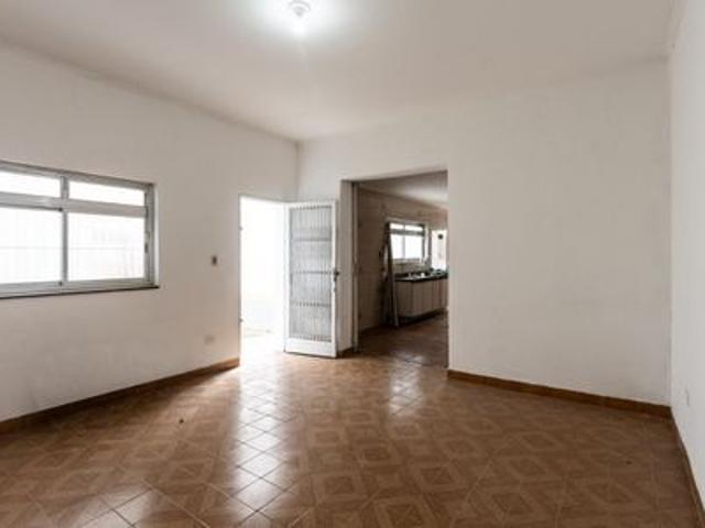 Casa para alugar com 250m², 3 quartos e 5 vagas