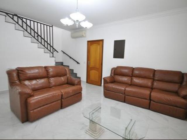 Casa para alugar com 250m², 3 quartos e 9 vagas