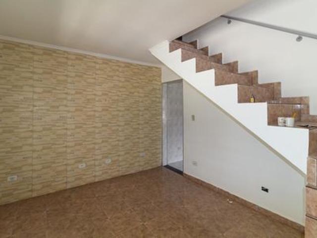 Casa para alugar com 250m², 5 quartos e 2 vagas
