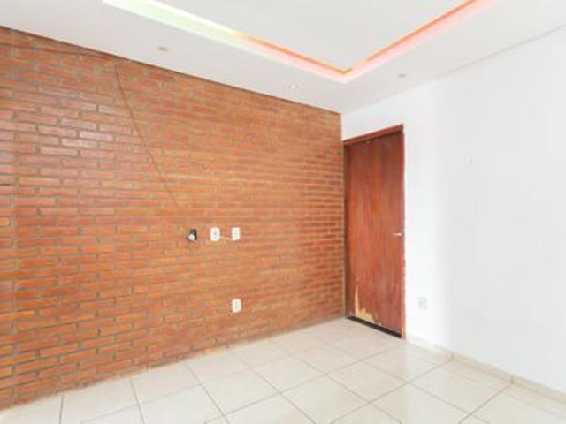 Casa para alugar com 25m², 2 quartos e sem vaga