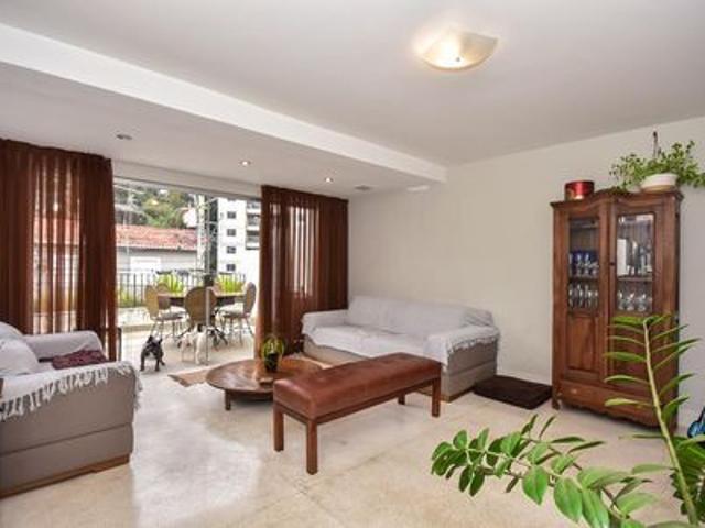 Casa para alugar com 260m², 3 quartos e 3 vagas