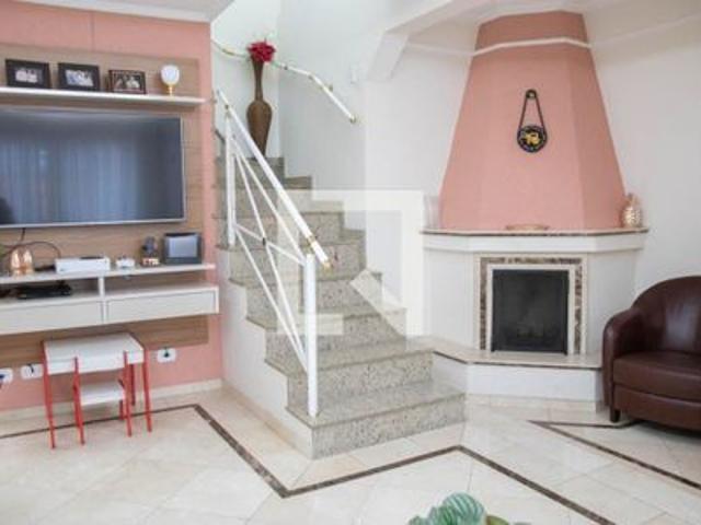 Casa para alugar com 264m², 3 quartos e 4 vagas