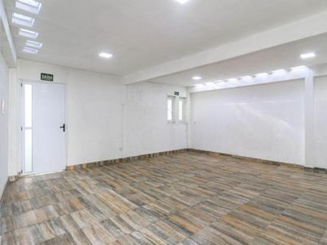 Casa para alugar com 265m², 8 quartos e 2 vagas