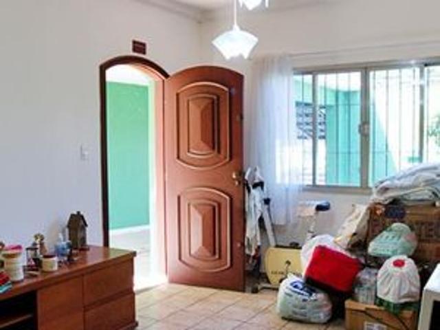 Casa para alugar com 267m², 4 quartos e 6 vagas