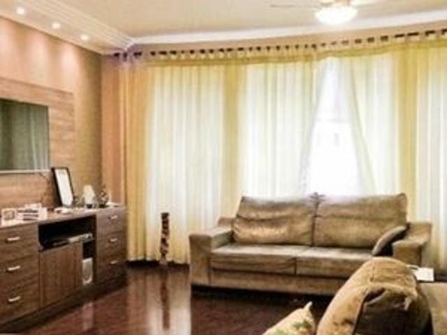 Casa para alugar com 280m², 3 quartos e 6 vagas