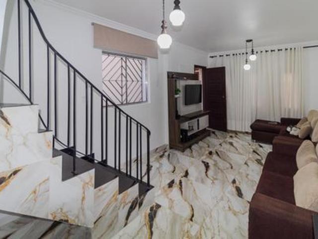 Casa para alugar com 280m², 4 quartos e 2 vagas