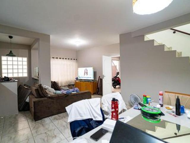 Casa para alugar com 280m², 8 quartos e sem vaga