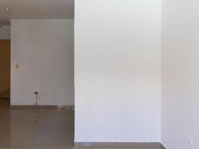 Casa para alugar com 286m², 4 quartos e 2 vagas