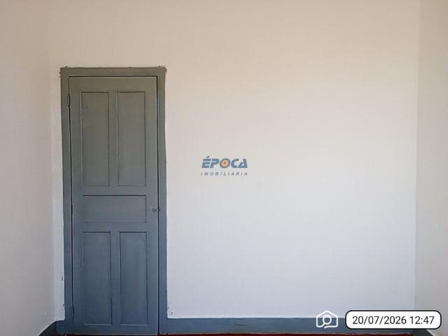 Casa para Alugar com 2 quartos, 1 banheiro, 1 vaga e 96m²