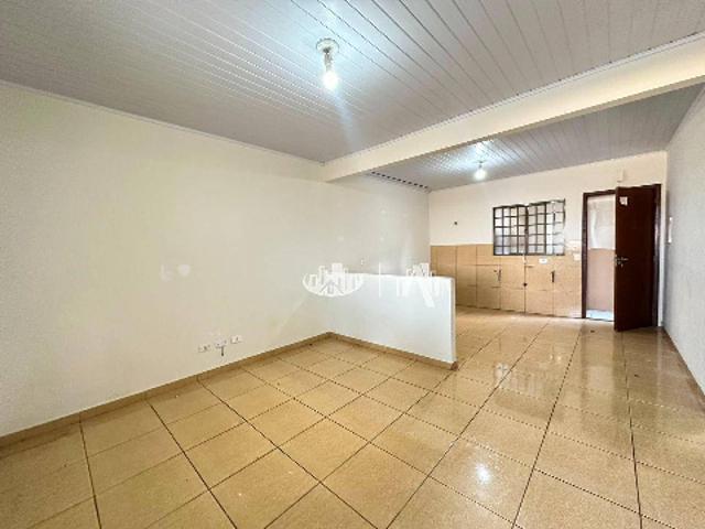 Casa para alugar com 2 Quartos em Jardim Alto do Cafezal, Londrina PR