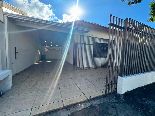 Casa para alugar com 2 Quartos em Jardim Liberdade, Maringá PR