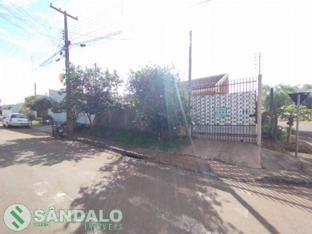 Casa para alugar com 2 Quartos em Jardim Universal, Sarandi PR