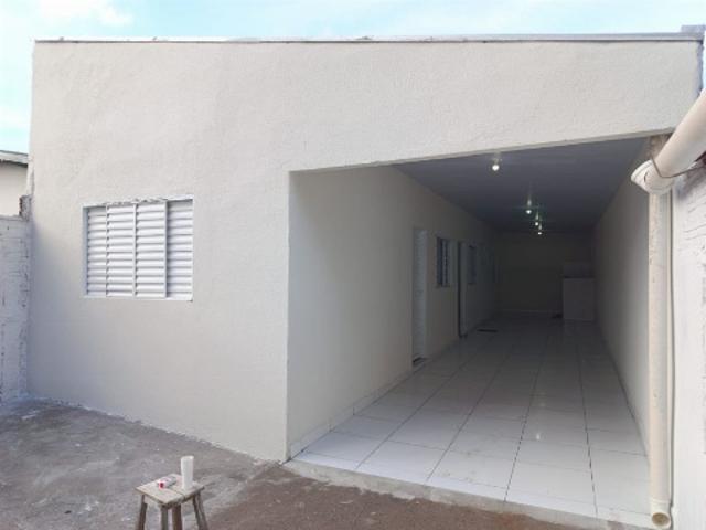 Casa para alugar com 2 Quartos em Zona 06, Maringá PR