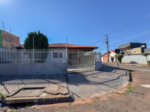 Casa para alugar com 2 quartos no Jardim Parigot de Souza III, Londrina