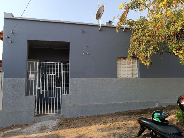 Casa para alugar com 2 quartos no São Francisco, Catanduva Imobiliária Casa Verde Catanduva