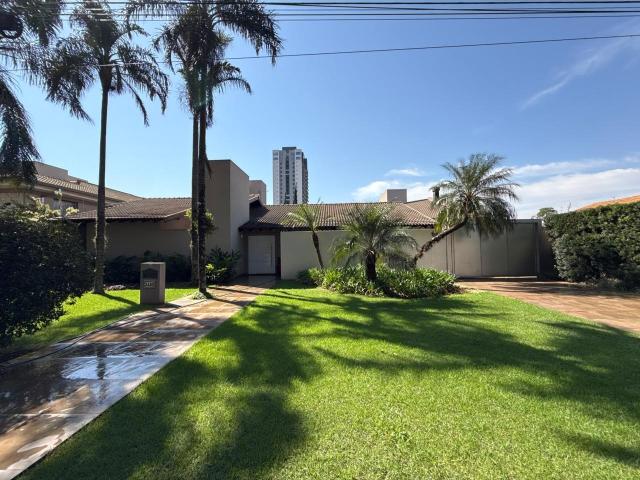 Casa para alugar com 2 suítes + 2 quartos em Vila Progresso, Dourados MS
