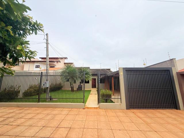 Casa para alugar com 2 suítes + 3 quartos em Jardim América, Dourados MS