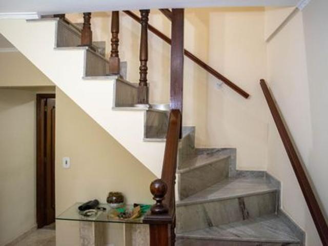 Casa para alugar com 300m², 3 quartos e 2 vagas