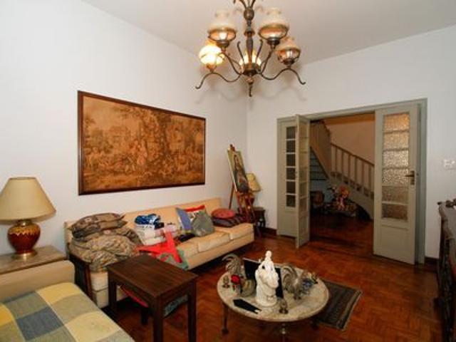 Casa para alugar com 300m², 3 quartos e 3 vagas